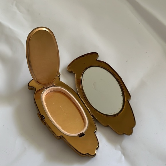 Volupte | Accessories | Vintage 94 Volupte Engagement Ring Figural Hand ...